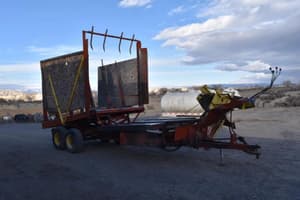 SOLD - New Holland 1033 Lot No. 543 Hay and Forage | Tractor Zoom