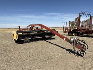 SOLD - New Holland 1475 Mid-Pivot Swather with 14' Head Hay and Forage ...