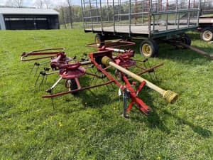 SOLD - New Holland 163 4 Star Tedder Hay and Forage | Tractor Zoom