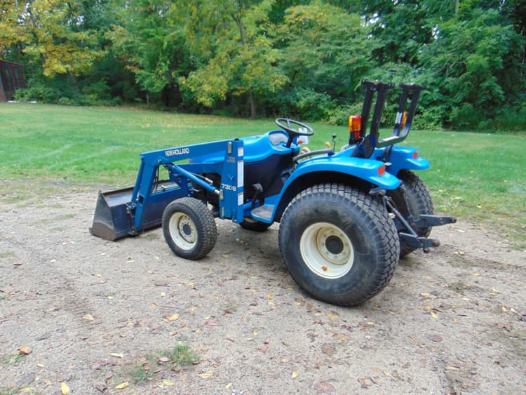 New Holland 1925 Tractors Less than 40 HP for Sale | Tractor Zoom