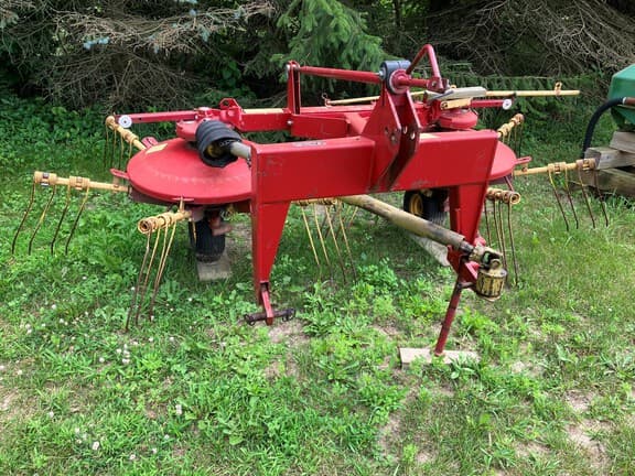 New Holland 254 Hay and Forage Hay - Rakes/Tedders for Sale | Tractor Zoom