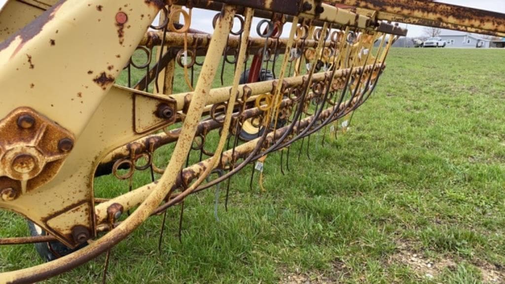 New Holland 256 Hay and Forage Hay - Rakes/Tedders for Sale | Tractor Zoom