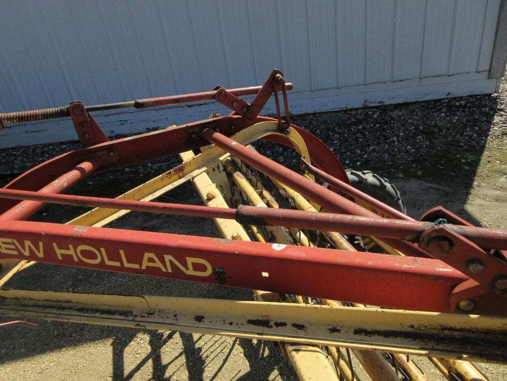 New Holland 256 Hay and Forage Hay - Rakes/Tedders for Sale | Tractor Zoom