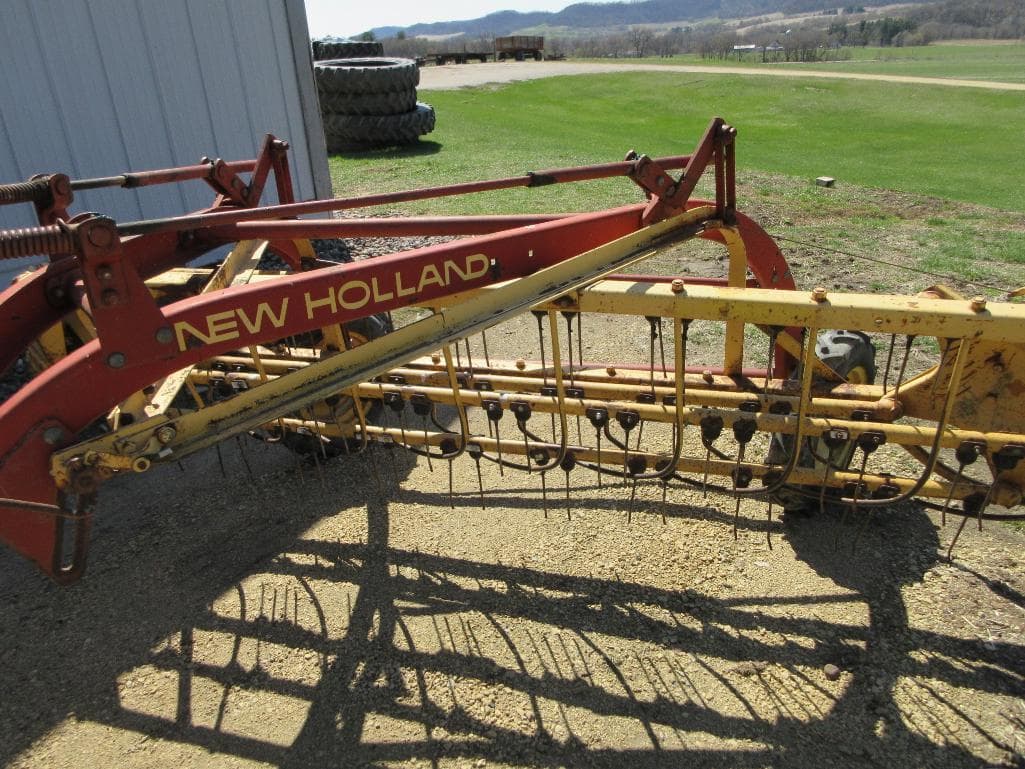 New Holland 256 Hay and Forage Hay - Rakes/Tedders for Sale | Tractor Zoom