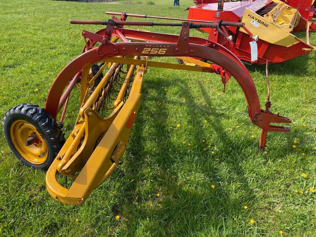 New Holland 256 Hay and Forage Hay - Rakes/Tedders for Sale | Tractor Zoom