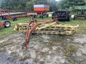 SOLD - New Holland 258 Roll bar rake Hay and Forage | Tractor Zoom