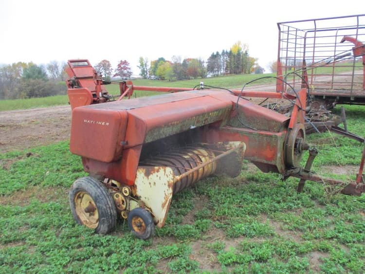 New Holland 270 Hay and Forage Balers - Square for Sale | Tractor Zoom