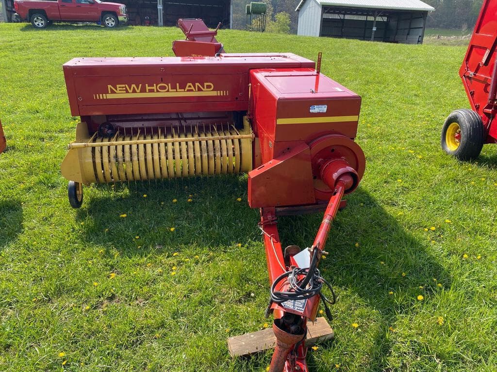 New Holland 565 Hay and Forage Balers - Square for Sale | Tractor Zoom