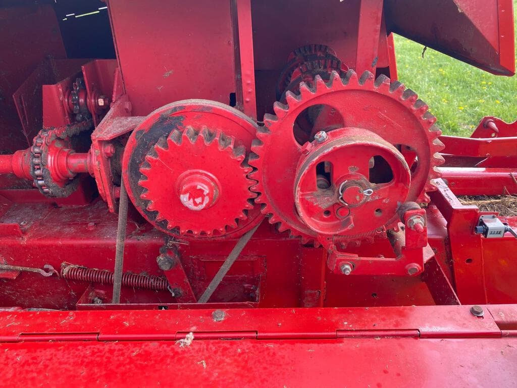 New Holland 565 Hay and Forage Balers - Square for Sale | Tractor Zoom