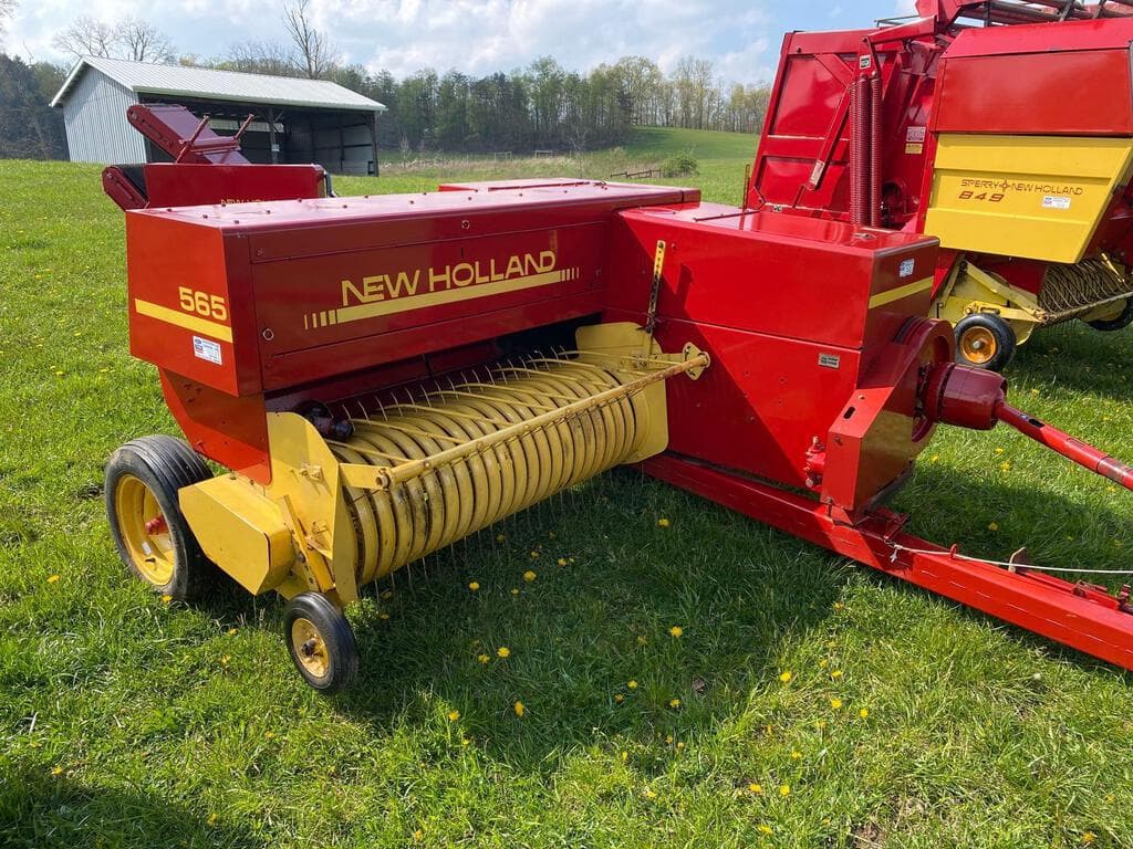New Holland 565 Hay and Forage Balers - Square for Sale | Tractor Zoom