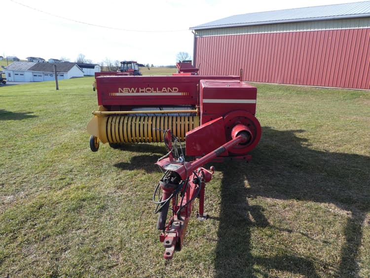 1989 New Holland 565 Hay and Forage Balers - Square for Sale | Tractor Zoom