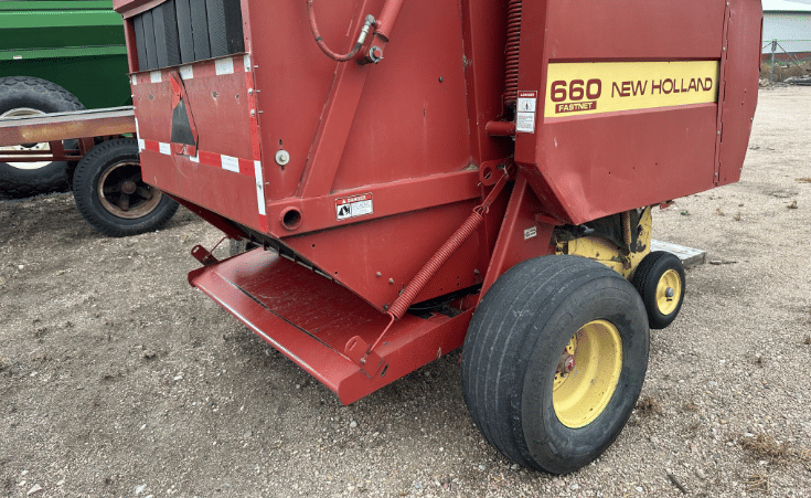 New Holland 660 Hay and Forage Balers - Round for Sale | Tractor Zoom