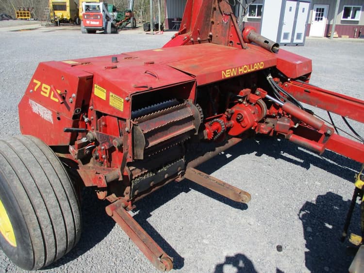 New Holland 790 Harvesting Forage Harvesters - Pull Type for Sale ...