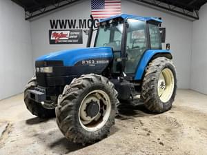 SOLD - New Holland 8160 Tractor Tractors with 5,966 Hrs | Tractor Zoom