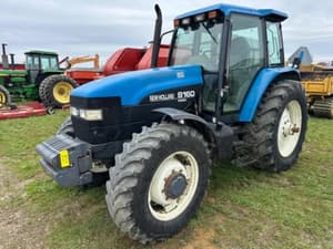 SOLD - New Holland 8160 Lot No. 359 Tractors with 7,664 Hrs | Tractor Zoom