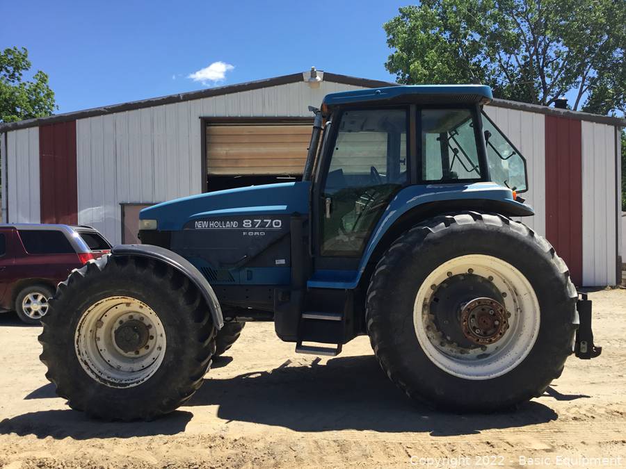SOLD - New Holland 8770 Lot No. 77bb55cd-f1a3-11ec-9544-0246304ce823 ...