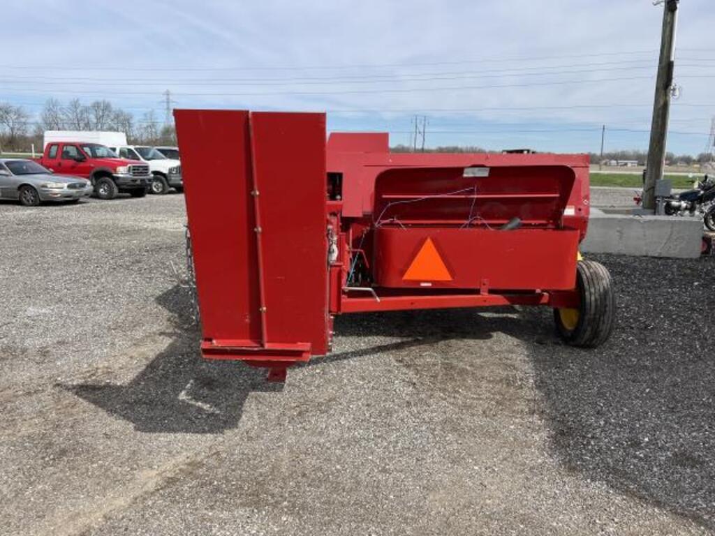 New Holland BC5070 Hay and Forage Balers - Square for Sale | Tractor Zoom