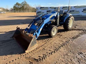 SOLD - NEW HOLLAND BOOMER 3045 4X4 TRACTOR W/ LOADER SN: ZADB01279 ...