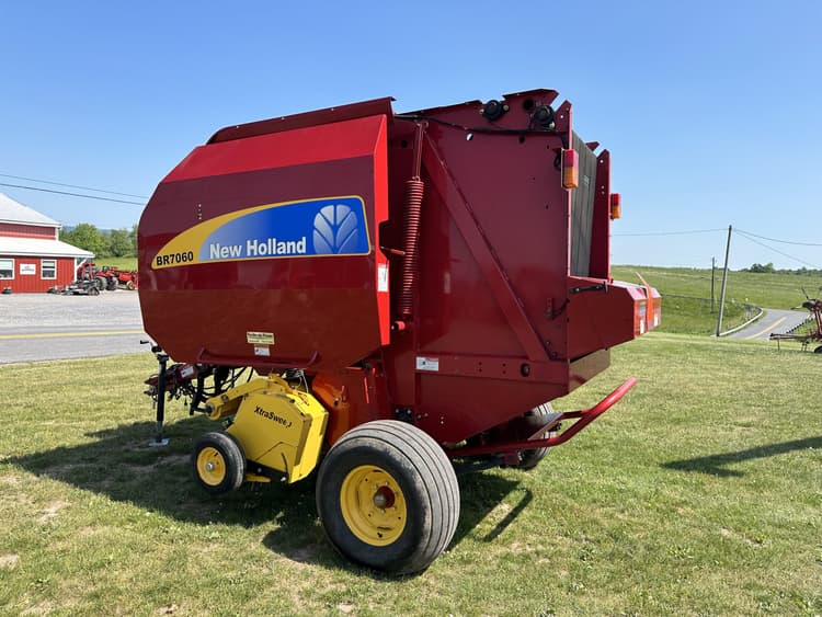 2014 New Holland BR7060 Silage Special Hay and Forage Balers - Round ...