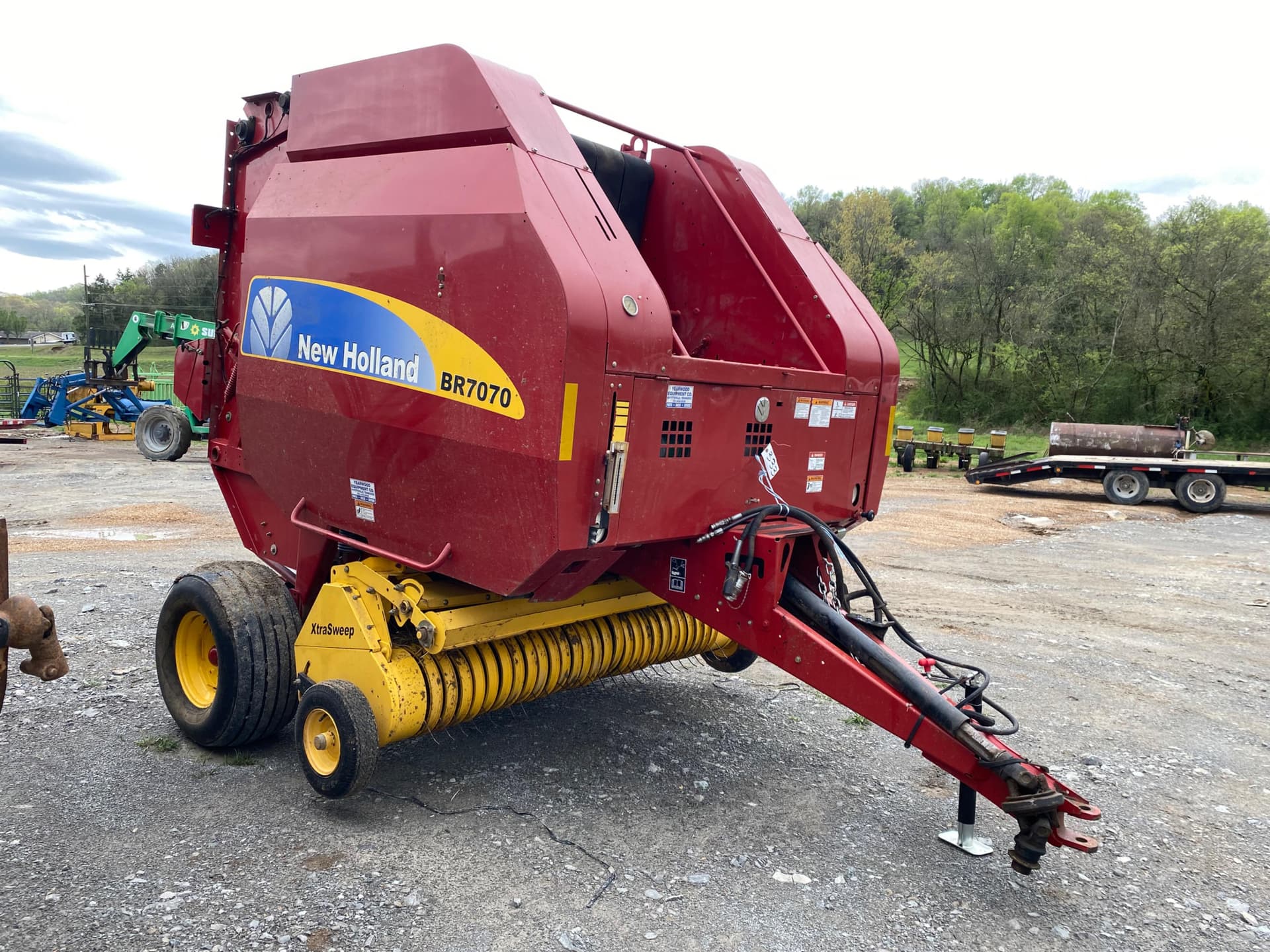 New Holland BR7070 Hay and Forage Balers - Round for Sale | Tractor Zoom