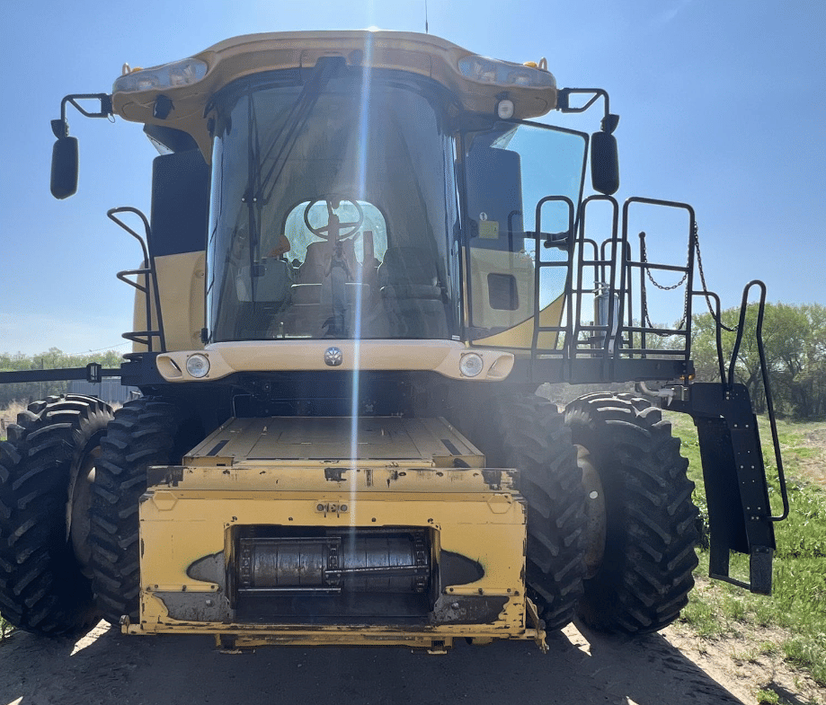 New Holland CR960 Combines Class 6 for Sale | Tractor Zoom