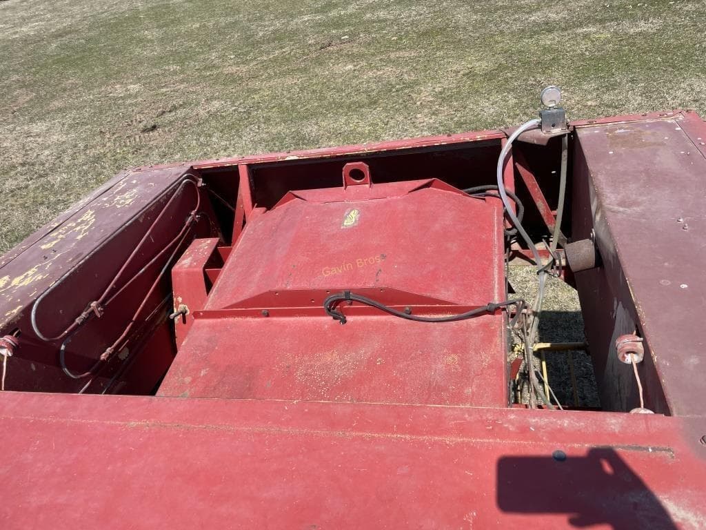New Holland D1000 Hay and Forage Balers - Square for Sale | Tractor Zoom