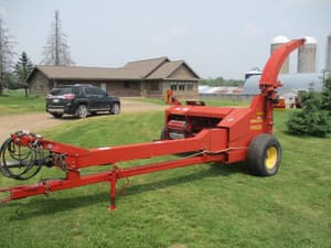 SOLD - New Holland FP230 Pull-Type Chopper - Kennan WI Harvesting ...