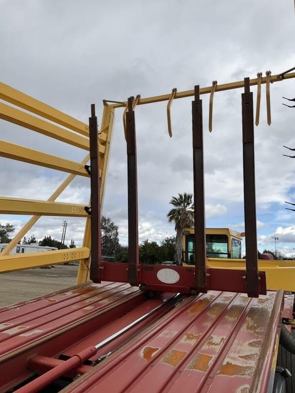 Tractor Zoom - New Holland H9880