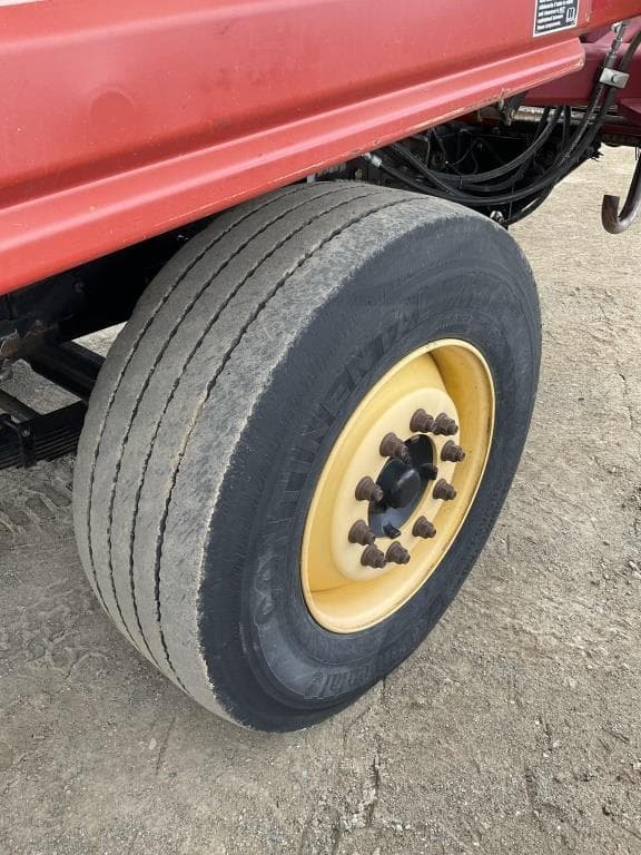 Tractor Zoom - New Holland H9880