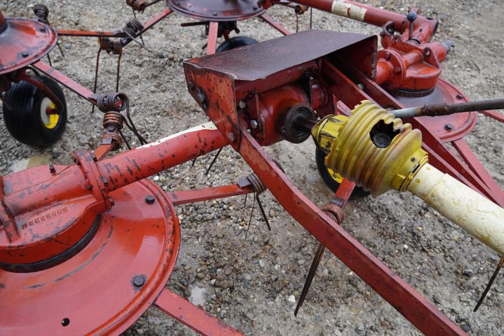 New Holland NH1163 Hay and Forage Hay - Rakes/Tedders for Sale ...