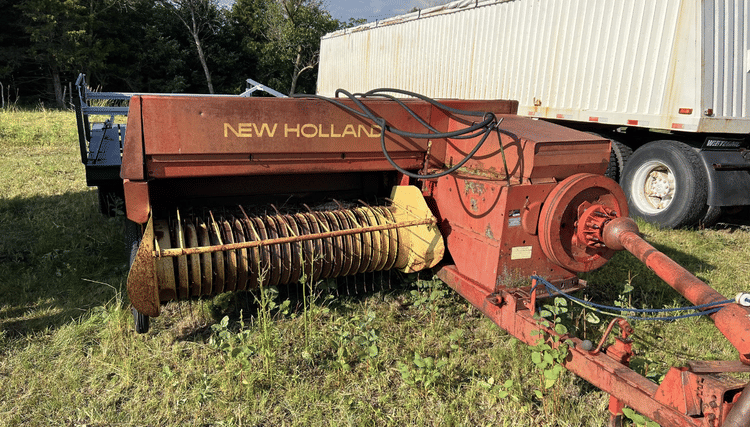 New Holland Hayliner 320 Hay and Forage Balers - Square for Sale ...