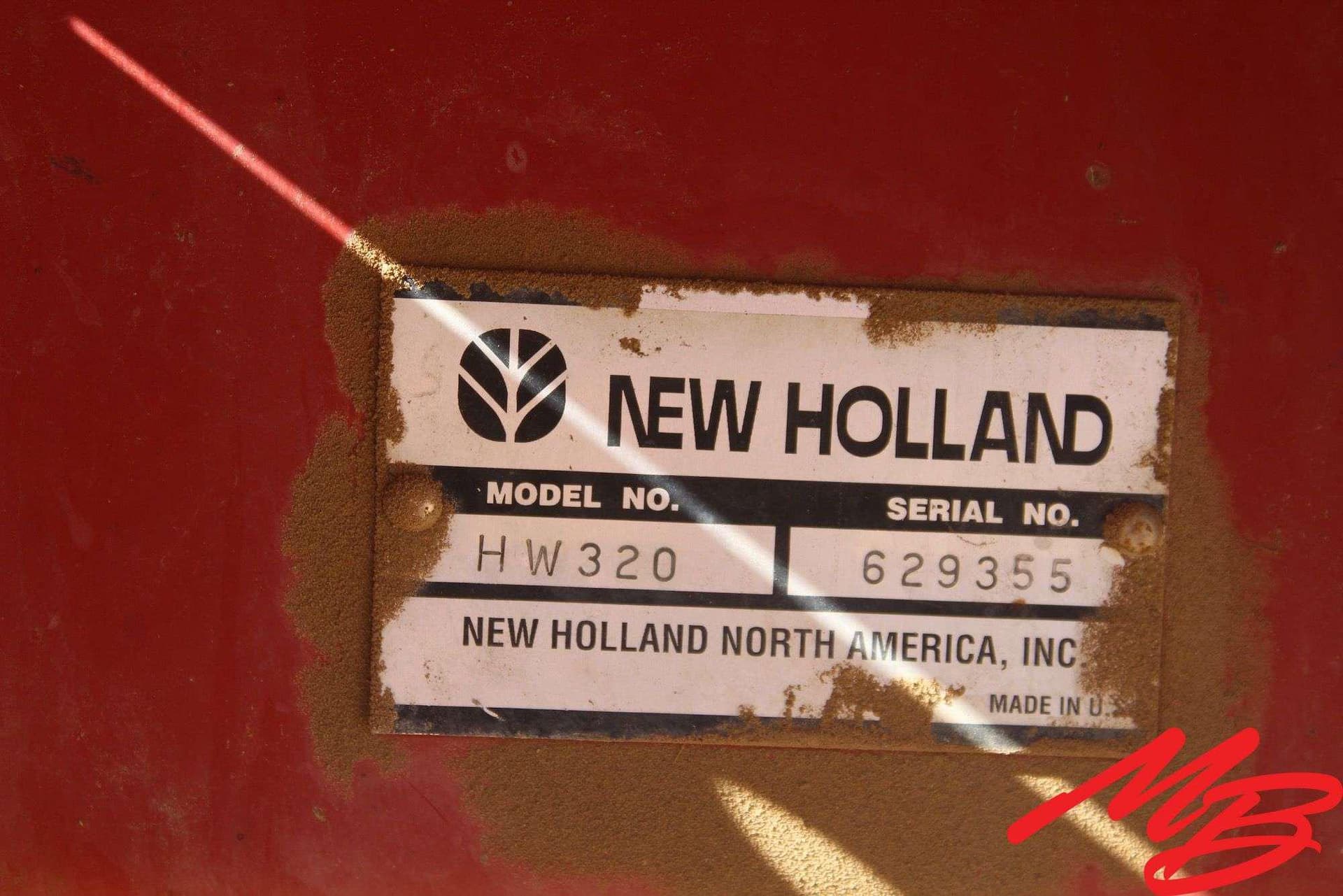 Tractor Zoom - New Holland HW320