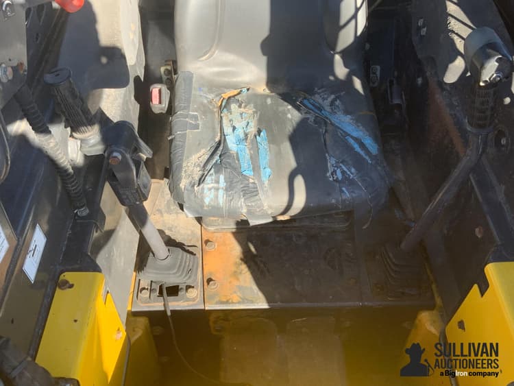 New Holland L150 Construction Skid Steers for Sale | Tractor Zoom