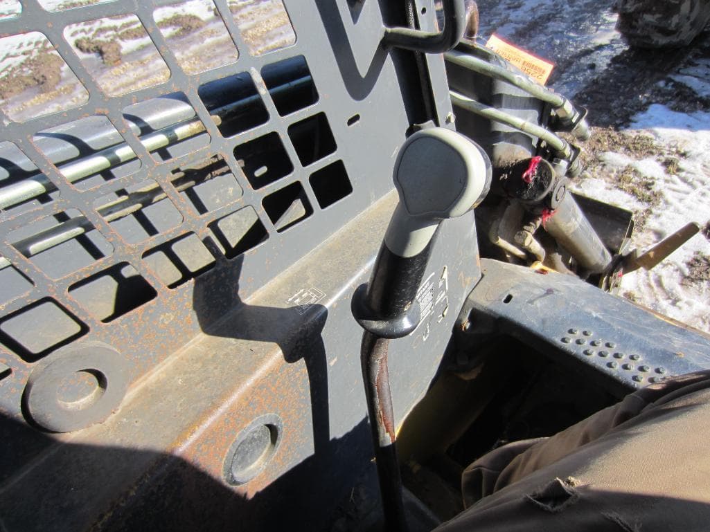 Tractor Zoom - New Holland L160