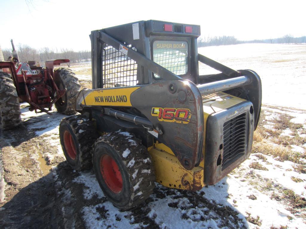 Tractor Zoom - New Holland L160