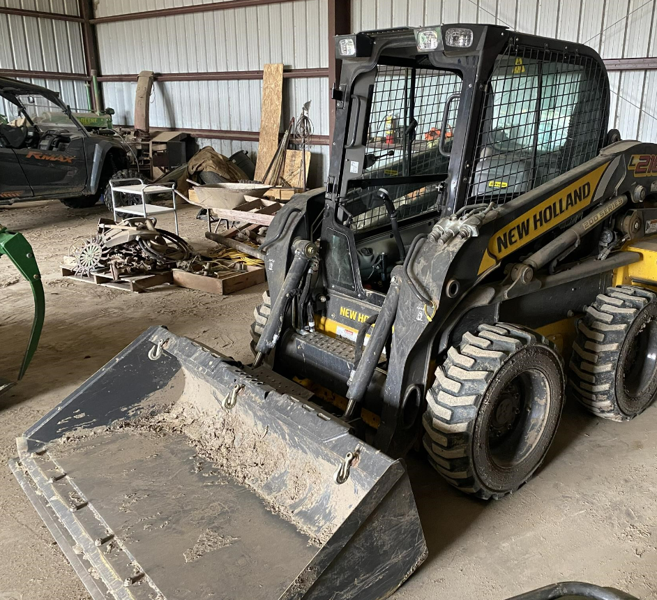 SOLD - New Holland L218 Construction with 107 Hrs | Tractor Zoom