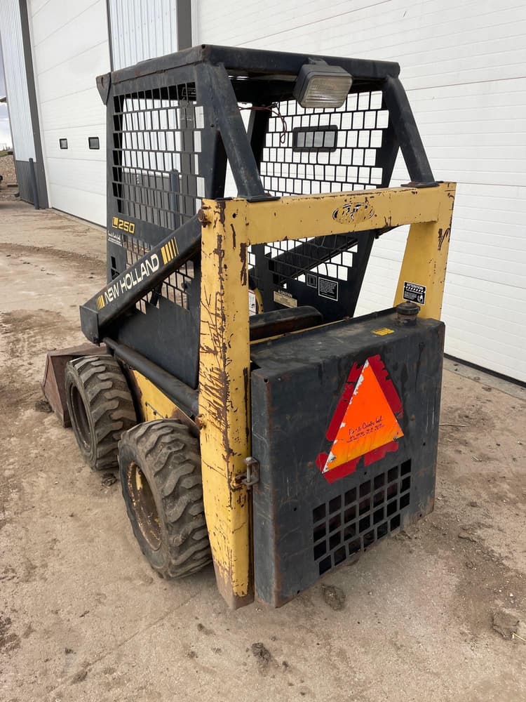 New Holland L250 Construction Skid Steers for Sale | Tractor Zoom