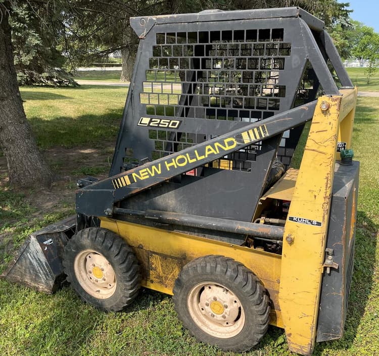 New Holland L250 Construction Skid Steers for Sale | Tractor Zoom