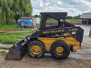 SOLD - New Holland L465 Lot No. 6558 Construction with --- Hrs ...