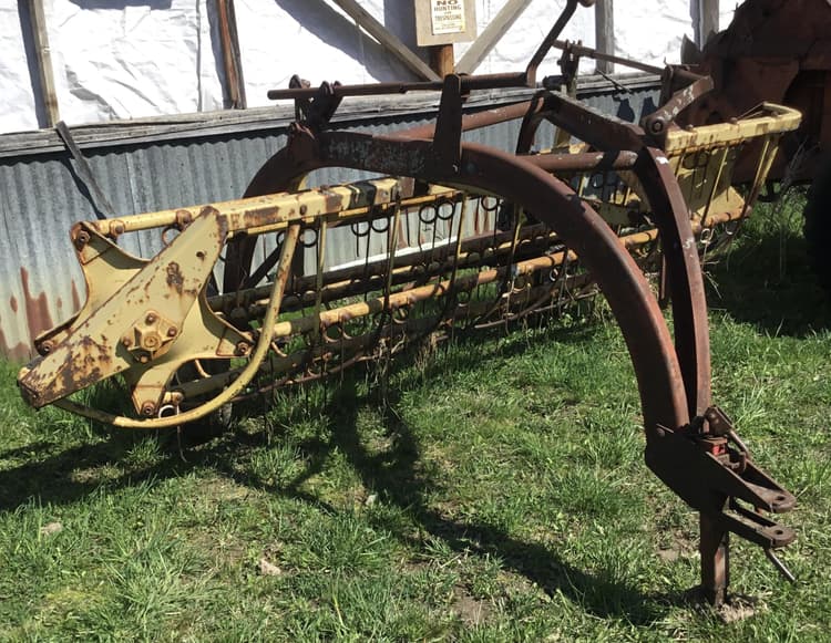 New Holland 256 Hay and Forage Hay - Rakes/Tedders for Sale | Tractor Zoom