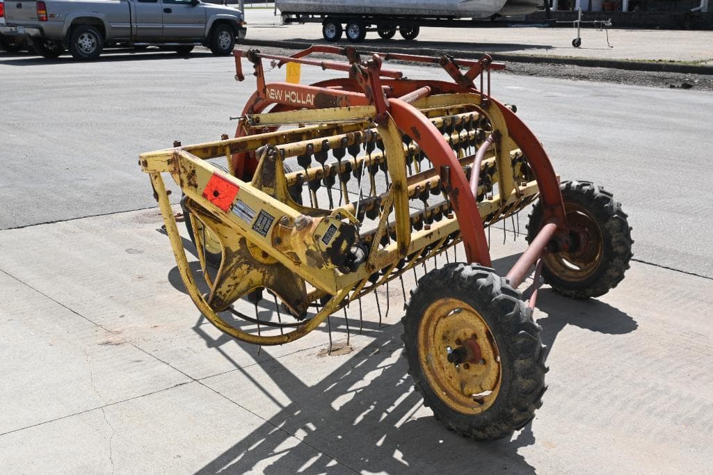 New Holland 258 Hay and Forage Hay - Rakes/Tedders for Sale | Tractor Zoom