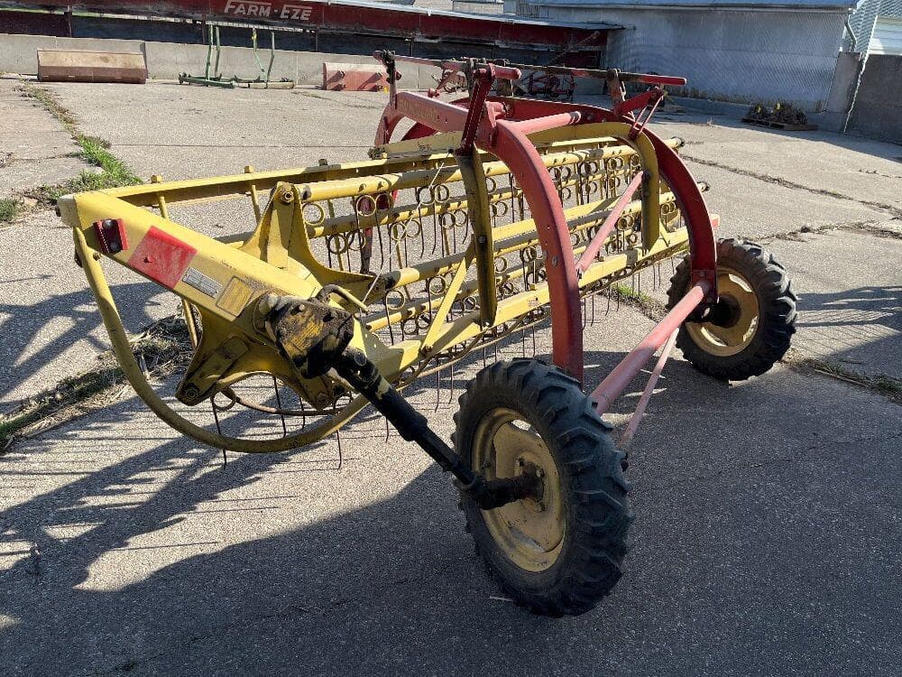New Holland 258 Hay and Forage Hay - Rakes/Tedders for Sale | Tractor Zoom