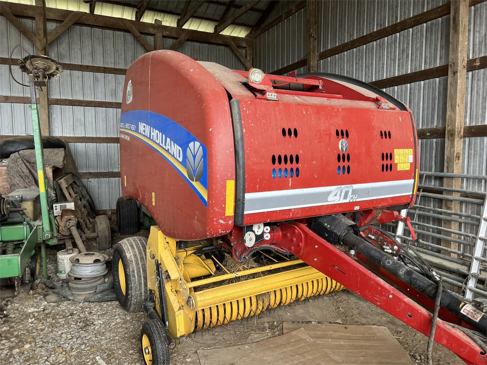 New Holland RB450 Hay and Forage Balers - Round for Sale | Tractor Zoom