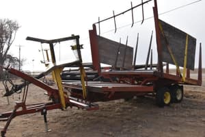 SOLD - New Holland Stackliner 1033 Bale Wagon Hay and Forage | Tractor Zoom