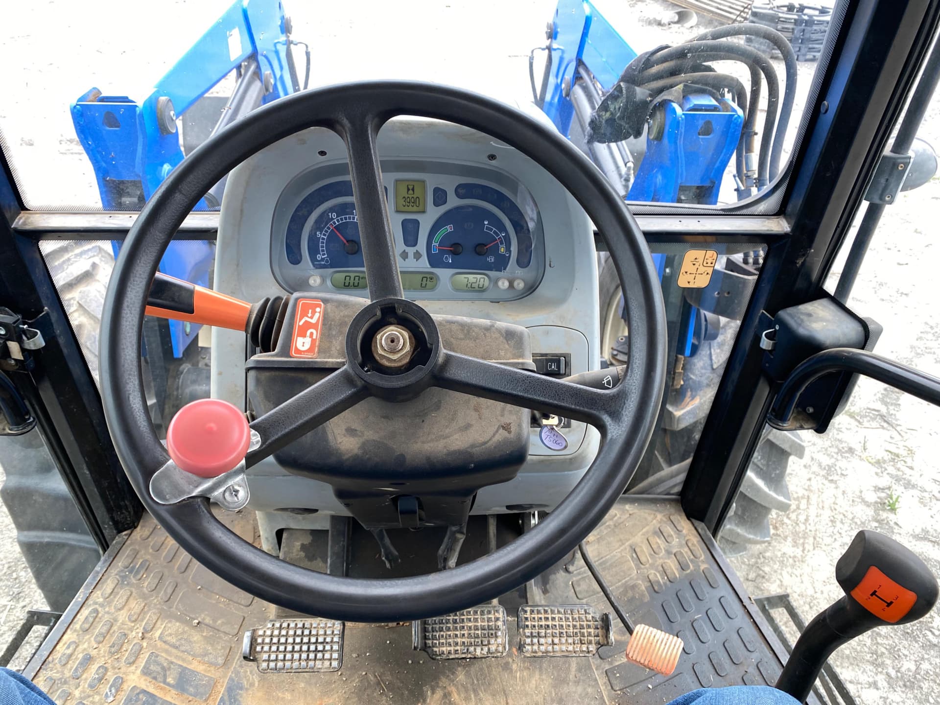 New Holland T5060 Tractors 100 to 174 HP for Sale | Tractor Zoom