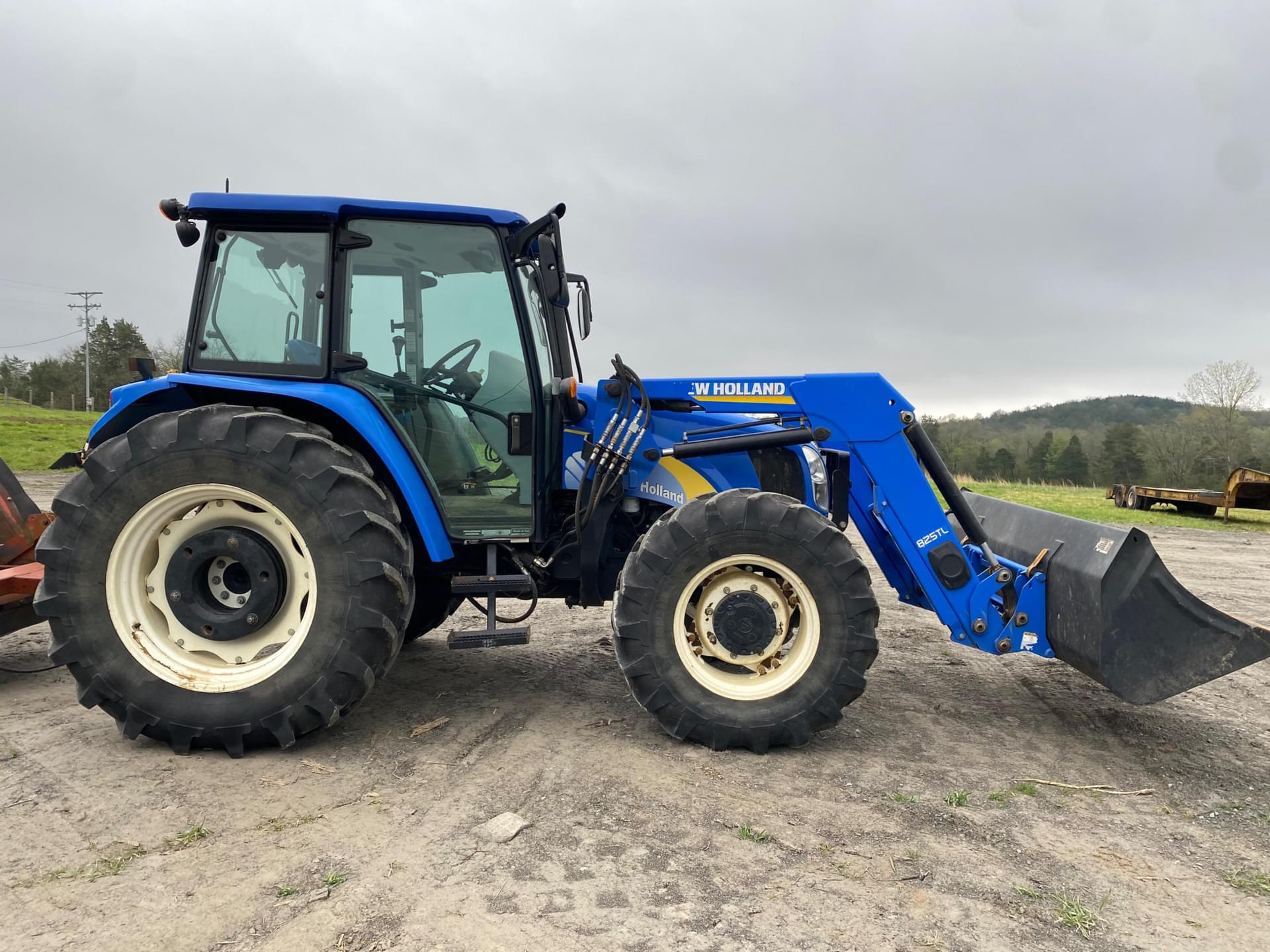 New Holland T5060 Tractors 100 to 174 HP for Sale | Tractor Zoom