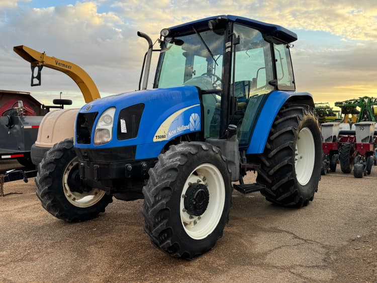 SOLD - New Holland T5060 Tractors 100 to 174 HP | Tractor Zoom