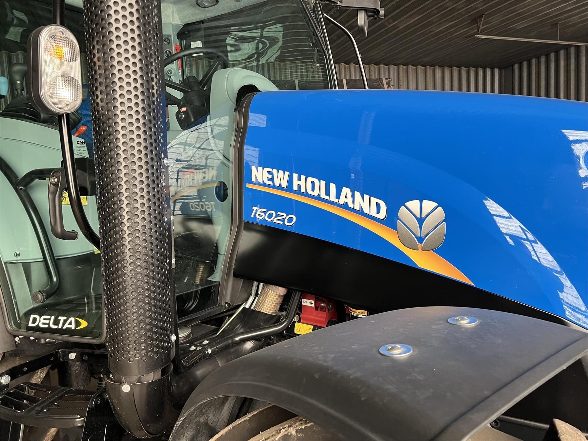 Tractor Zoom - New Holland T6020 Delta