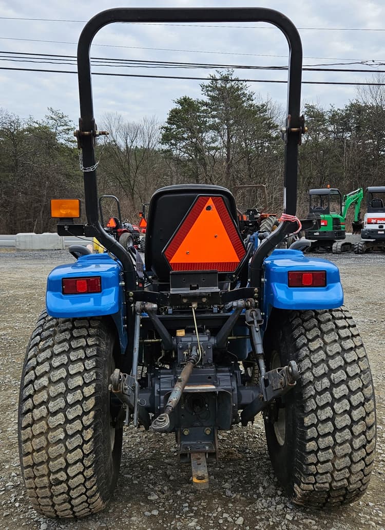 New Holland TC25D Tractors Less than 40 HP for Sale | Tractor Zoom