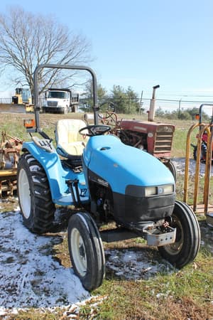 SOLD - New Holland TC29 Lot No. 3621 Tractors with 29 HP | Tractor Zoom